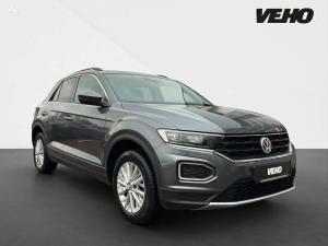 Pelēks Volkswagen T-Roc 2019 Viļņa, ar dzinēja tilpumu 1.97 L un nobraukumu 140 tūkst. km par 18200 €, foto 7 vietnē AUTOMOTO.COM.LV