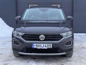 Pelēks Volkswagen T-Roc 2019 Kauņa, ar dzinēja tilpumu 1.50 L un nobraukumu 165 tūkst. km par 14650 €, foto 2 vietnē AUTOMOTO.COM.LV
