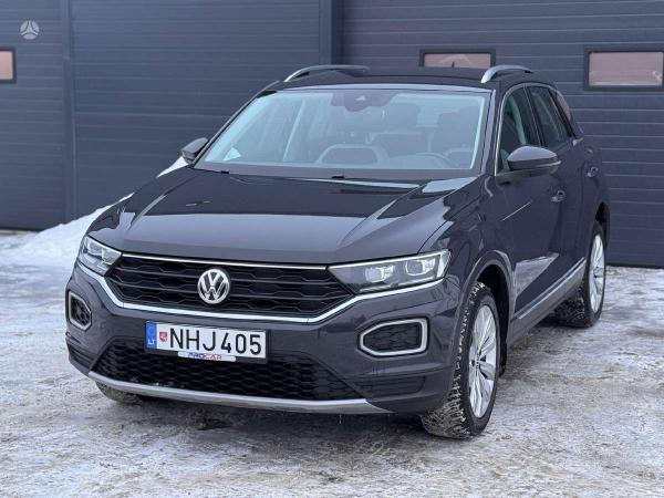 Pelēks Volkswagen T-Roc 2019 Kauņa, ar dzinēja tilpumu 1.50 L un nobraukumu 165 tūkst. km par 14650 €, foto 4 vietnē AUTOMOTO.COM.LV