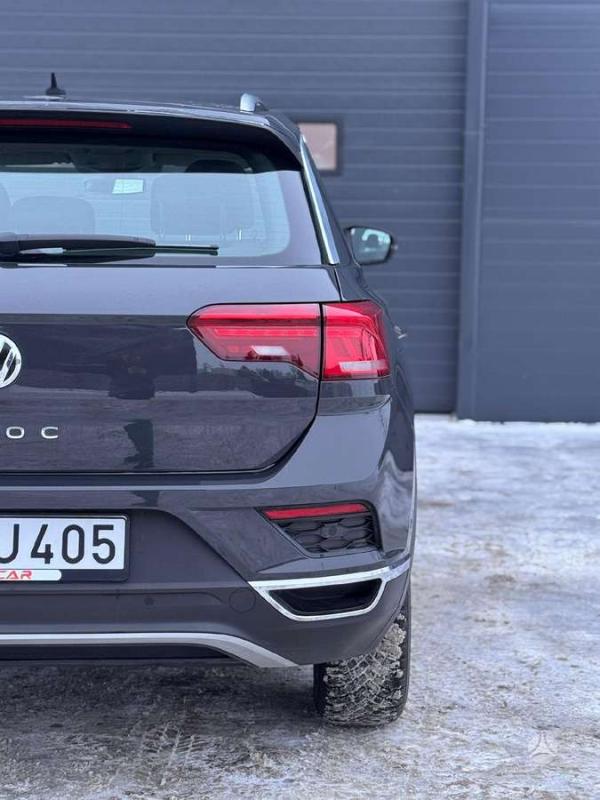 Pelēks Volkswagen T-Roc 2019 Kauņa, ar dzinēja tilpumu 1.50 L un nobraukumu 165 tūkst. km par 14650 €, foto 6 vietnē AUTOMOTO.COM.LV