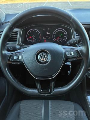 Grey Volkswagen T-Roc 2019 in Riga, with an engine capacity of 1.50 L and mileage of 183 thousand km for 14999 €, photo 13 on AUTOMOTO.COM.LV