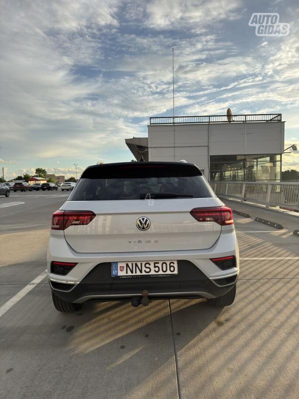 Pelēks Volkswagen T-Roc 2019 Viļņa, ar dzinēja tilpumu 2.00 L un nobraukumu 155 tūkst. km par 18500 €, foto 7 vietnē AUTOMOTO.COM.LV