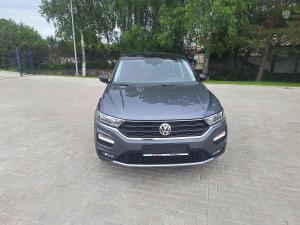 Pelēks Volkswagen T-Roc 2019 Kauņa, ar dzinēja tilpumu 1.97 L un nobraukumu 158 tūkst. km par 15800 €, foto 19 vietnē AUTOMOTO.COM.LV