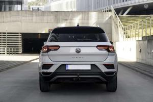 Grey Volkswagen T-Roc 2019 in Vilnius, with an engine capacity of 1.97 L and mileage of 158 thousand km for 18500 €, photo 4 on AUTOMOTO.COM.LV