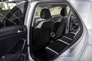 Grey Volkswagen T-Roc 2019 in Vilnius, with an engine capacity of 1.97 L and mileage of 158 thousand km for 18500 €, photo 22 on AUTOMOTO.COM.LV