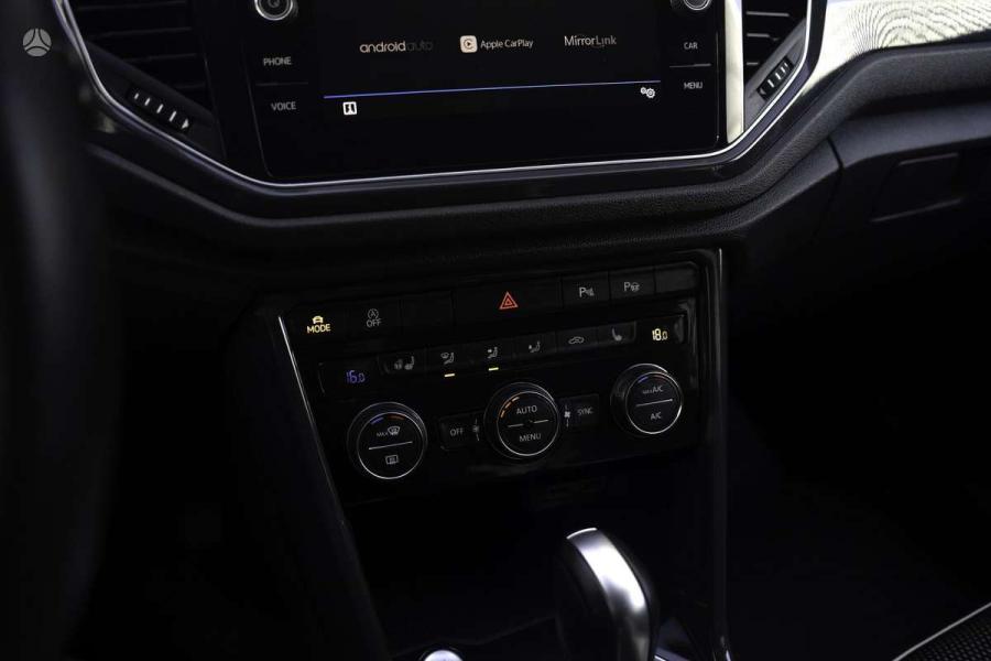 Grey Volkswagen T-Roc 2019 in Vilnius, with an engine capacity of 1.97 L and mileage of 158 thousand km for 18500 €, photo 34 on AUTOMOTO.COM.LV