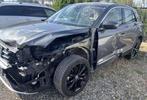 Pelēks Volkswagen T-Roc 2019 Panevēža, ar dzinēja tilpumu 1.97 L un nobraukumu 197 tūkst. km par 5700 €, foto 4 vietnē AUTOMOTO.COM.LV