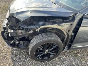 Pelēks Volkswagen T-Roc 2019 Panevēža, ar dzinēja tilpumu 1.97 L un nobraukumu 197 tūkst. km par 5700 €, foto 5 vietnē AUTOMOTO.COM.LV