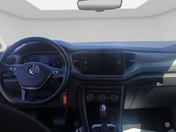Grey Volkswagen T-Roc 2019 in Vilnius, with an engine capacity of 1.50 L and mileage of 216 thousand km for 14900 €, photo 9 on AUTOMOTO.COM.LV