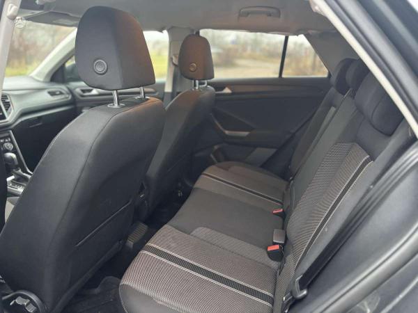 Pelēks Volkswagen T-Roc 2020 Utena, ar dzinēja tilpumu 1.50 L un nobraukumu 62 tūkst. km par 13500 €, foto 8 vietnē AUTOMOTO.COM.LV