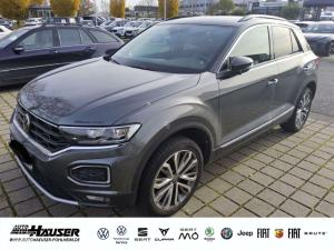 Pelēks Volkswagen T-Roc 2020 Kauņa, ar dzinēja tilpumu 1.50 L un nobraukumu 46 tūkst. km par 23415 €, foto  vietnē AUTOMOTO.COM.LV