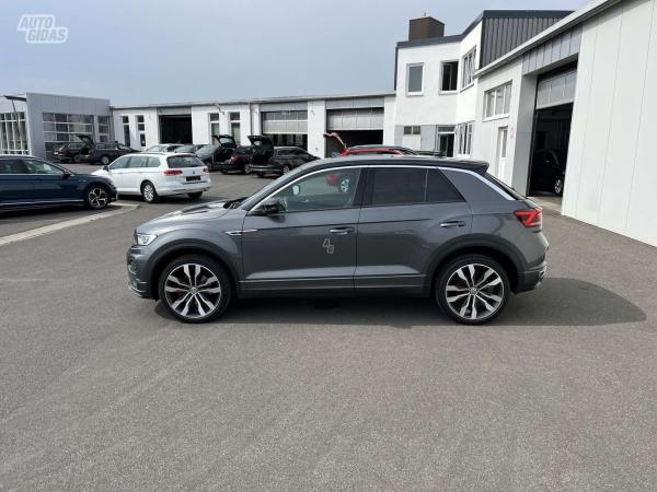 Pelēks Volkswagen T-Roc 2020 Kauņa, ar dzinēja tilpumu 2.00 L un nobraukumu 52 tūkst. km par 28951 €, foto 3 vietnē AUTOMOTO.COM.LV