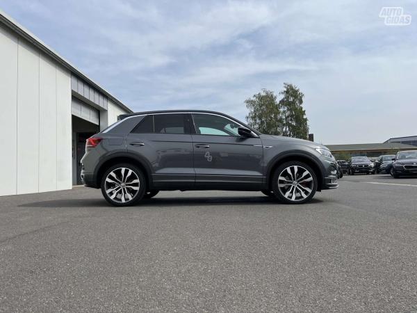 Pelēks Volkswagen T-Roc 2020 Kauņa, ar dzinēja tilpumu 2.00 L un nobraukumu 52 tūkst. km par 28951 €, foto 5 vietnē AUTOMOTO.COM.LV