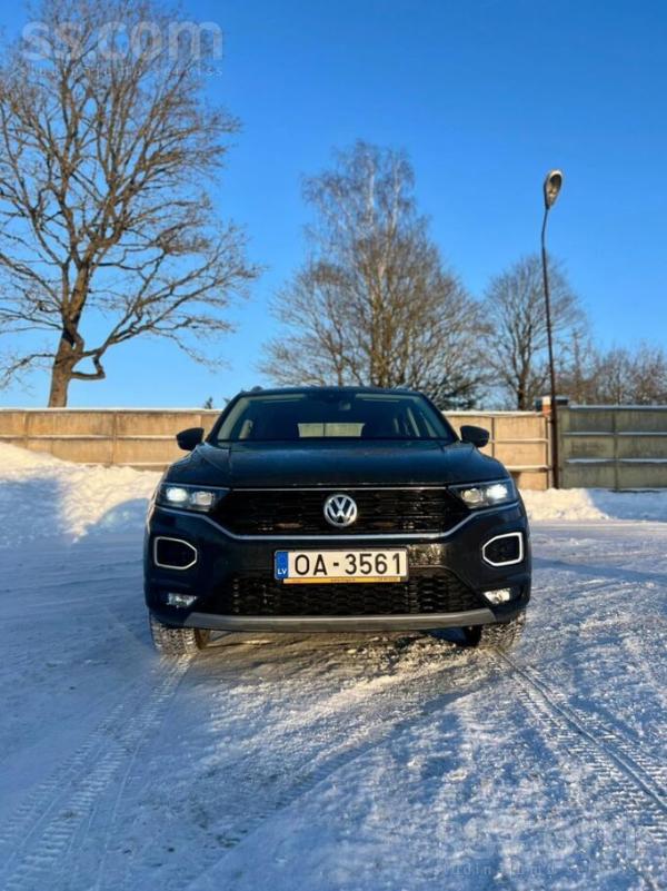 Pelēks Volkswagen T-Roc 2020 Dobele, ar dzinēja tilpumu 2.00 L un nobraukumu 192 tūkst. km par 17000 €, foto 5 vietnē AUTOMOTO.COM.LV