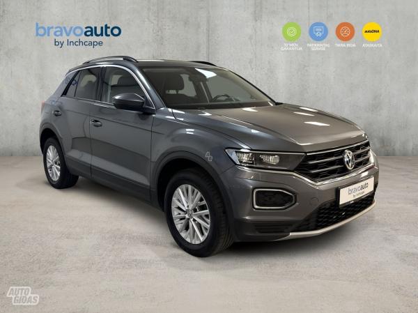 Grey Volkswagen T-Roc 2020 in Vilnius, with an engine capacity of 1.50 L and mileage of 78 thousand km for 18500 €, photo 6 on AUTOMOTO.COM.LV