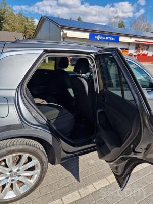 Grey Volkswagen T-Roc 2020 in Riga, with an engine capacity of 1.50 L and mileage of 244 thousand km for 14300 €, photo 10 on AUTOMOTO.COM.LV