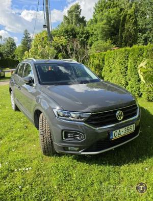 Grey Volkswagen T-Roc 2020 in Dobele, with an engine capacity of 2.00 L and mileage of 191 thousand km for 15000 €, photo  on AUTOMOTO.COM.LV