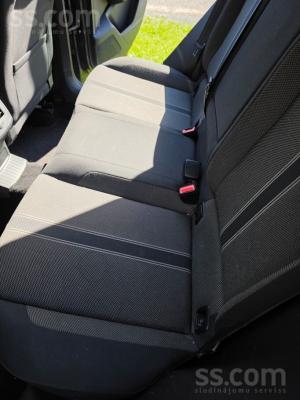 Grey Volkswagen T-Roc 2020 in Dobele, with an engine capacity of 2.00 L and mileage of 191 thousand km for 15000 €, photo 10 on AUTOMOTO.COM.LV