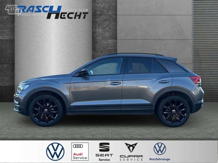 Grey Volkswagen T-Roc 2021 in Kaunas, with an engine capacity of 1.50 L and mileage of 36 thousand km for 25263 €, photo 2 on AUTOMOTO.COM.LV