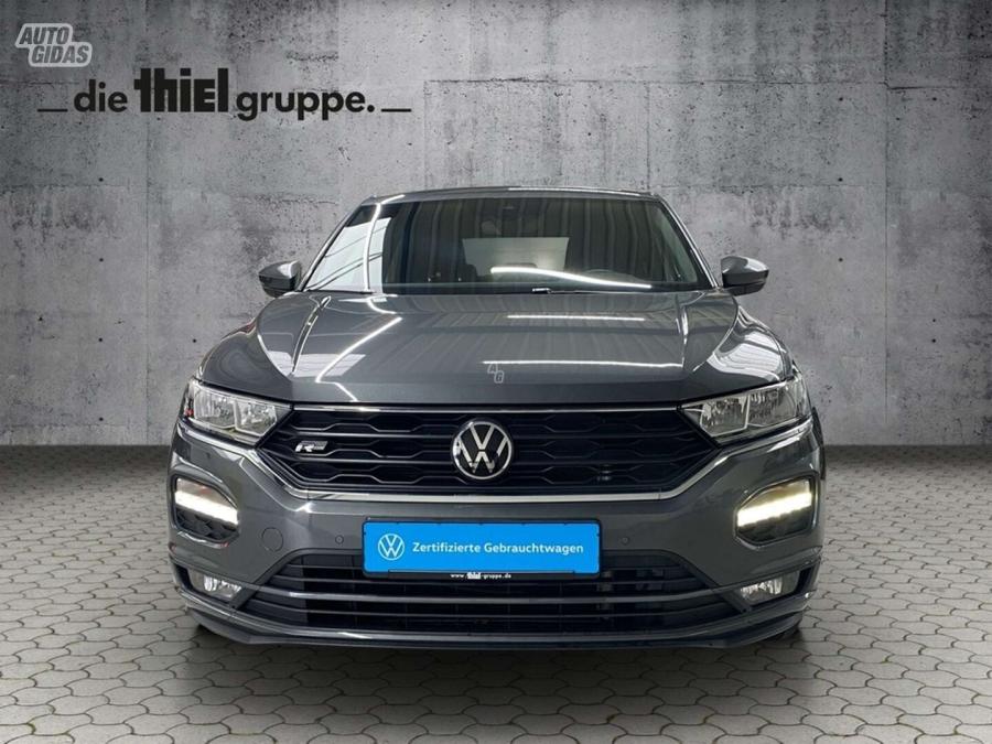 Grey Volkswagen T-Roc 2021 in Kaunas, with an engine capacity of 1.50 L and mileage of 38 thousand km for 24450 €, photo 2 on AUTOMOTO.COM.LV