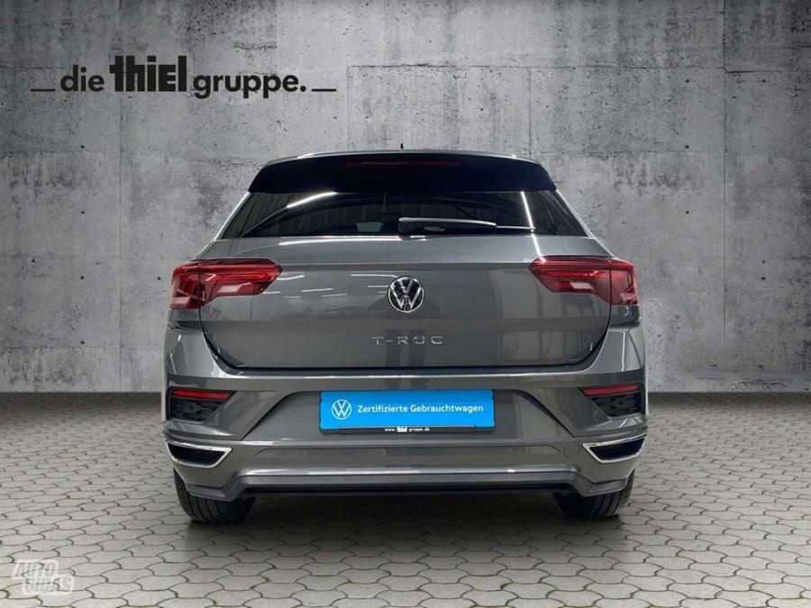 Grey Volkswagen T-Roc 2021 in Kaunas, with an engine capacity of 1.50 L and mileage of 38 thousand km for 24450 €, photo 5 on AUTOMOTO.COM.LV