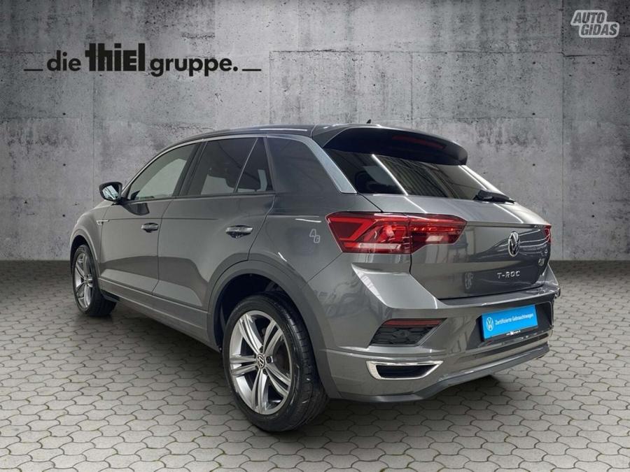 Grey Volkswagen T-Roc 2021 in Kaunas, with an engine capacity of 1.50 L and mileage of 38 thousand km for 24450 €, photo 6 on AUTOMOTO.COM.LV