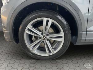 Grey Volkswagen T-Roc 2021 in Kaunas, with an engine capacity of 1.50 L and mileage of 38 thousand km for 24450 €, photo 20 on AUTOMOTO.COM.LV
