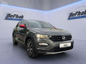 Grey Volkswagen T-Roc 2021 in Kaunas, with an engine capacity of 1.50 L and mileage of 63 thousand km for 23379 €, photo 6 on AUTOMOTO.COM.LV