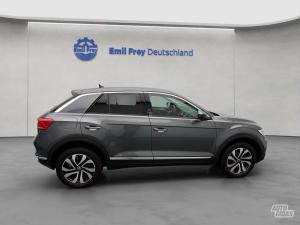 Pelēks Volkswagen T-Roc 2021 Kauņa, ar dzinēja tilpumu 1.50 L un nobraukumu 37 tūkst. km par 25480 €, foto 7 vietnē AUTOMOTO.COM.LV