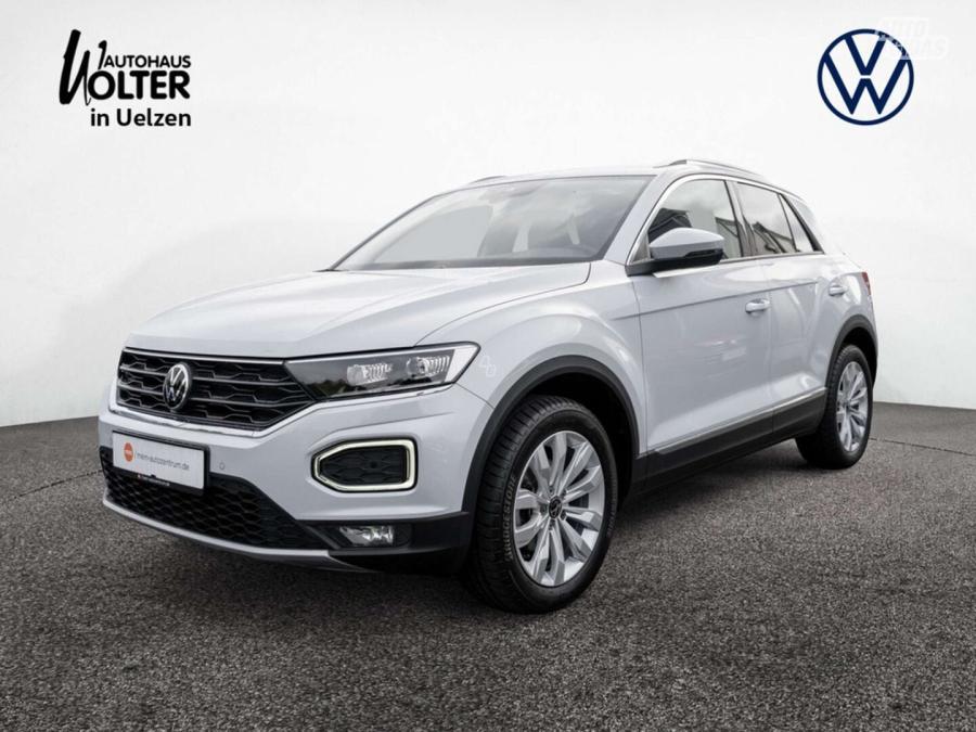 Pelēks Volkswagen T-Roc 2021 Kauņa, ar dzinēja tilpumu 1.50 L un nobraukumu 67 tūkst. km par 26335 €, foto 1 vietnē AUTOMOTO.COM.LV