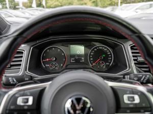 Pelēks Volkswagen T-Roc 2021 Kauņa, ar dzinēja tilpumu 1.50 L un nobraukumu 67 tūkst. km par 26335 €, foto 11 vietnē AUTOMOTO.COM.LV