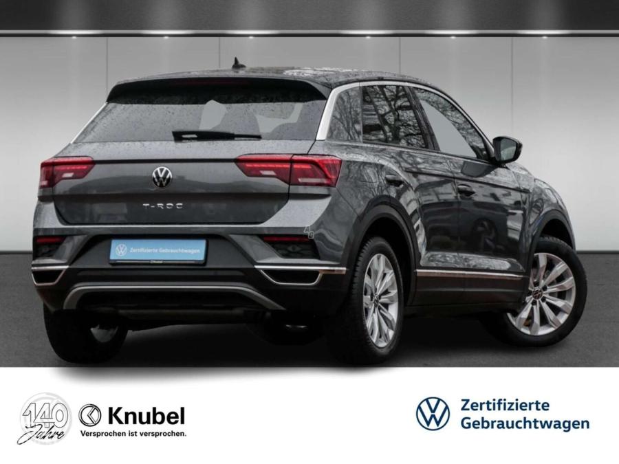 Grey Volkswagen T-Roc 2021 in Kaunas, with an engine capacity of 1.50 L and mileage of 32 thousand km for 27426 €, photo 2 on AUTOMOTO.COM.LV