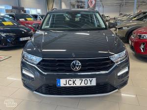 Grey Volkswagen T-Roc 2021 in Kaunas, with an engine capacity of 0.00 L and mileage of 34 thousand km for 25488 €, photo 2 on AUTOMOTO.COM.LV