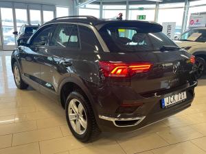 Grey Volkswagen T-Roc 2021 in Kaunas, with an engine capacity of 0.00 L and mileage of 34 thousand km for 25488 €, photo 6 on AUTOMOTO.COM.LV