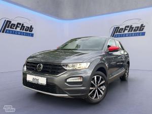 Pelēks Volkswagen T-Roc 2021 Kauņa, ar dzinēja tilpumu 1.50 L un nobraukumu 63 tūkst. km par 23379 €, foto  vietnē AUTOMOTO.COM.LV