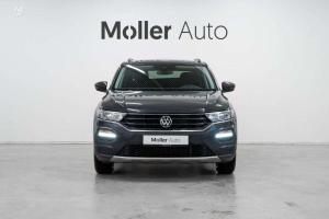 Grey Volkswagen T-Roc 2021 in Vilnius, with an engine capacity of 1.50 L and mileage of 182 thousand km for 14800 €, photo 5 on AUTOMOTO.COM.LV