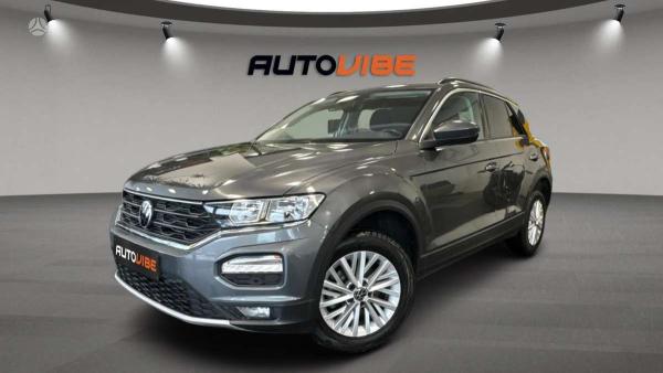 Grey Volkswagen T-Roc 2021 in Vilnius, with an engine capacity of 1.50 L and mileage of 78 thousand km for 18888 €, photo 1 on AUTOMOTO.COM.LV