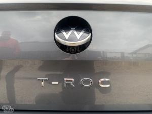 Grey Volkswagen T-Roc 2021 in Vilnius, with an engine capacity of 2.00 L and mileage of 187 thousand km for 16900 €, photo 30 on AUTOMOTO.COM.LV
