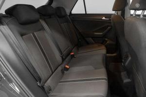 Grey Volkswagen T-Roc 2021 in Vilnius, with an engine capacity of 1.50 L and mileage of 39 thousand km for 21900 €, photo 11 on AUTOMOTO.COM.LV