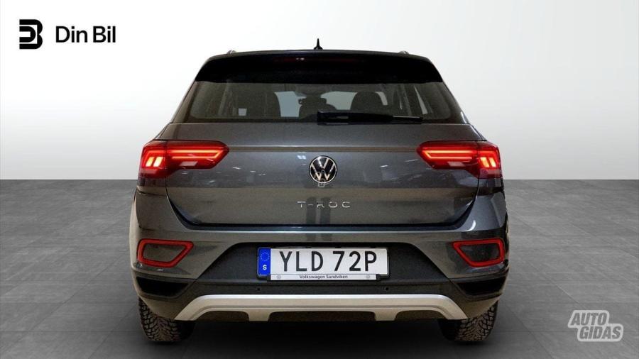 Pelēks Volkswagen T-Roc 2022 Kauņa, ar dzinēja tilpumu 0.00 L un nobraukumu 32 tūkst. km par 28118 €, foto 5 vietnē AUTOMOTO.COM.LV