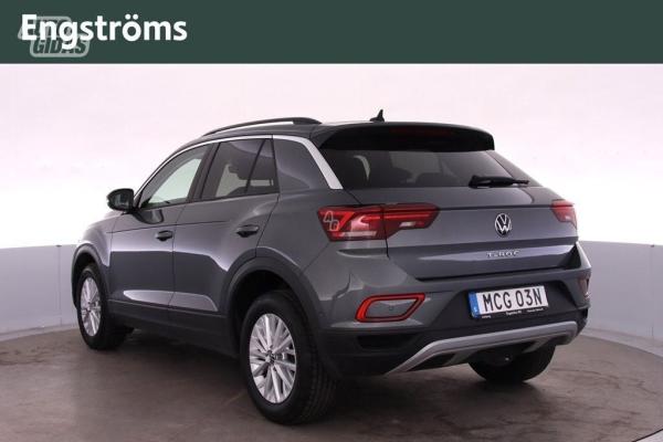 Grey Volkswagen T-Roc 2022 in Kaunas, with an engine capacity of 0.00 L and mileage of 30 thousand km for 22727 €, photo 4 on AUTOMOTO.COM.LV
