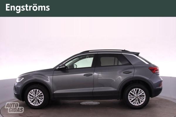 Grey Volkswagen T-Roc 2022 in Kaunas, with an engine capacity of 0.00 L and mileage of 30 thousand km for 22727 €, photo 5 on AUTOMOTO.COM.LV