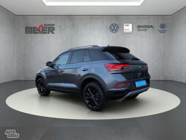 Grey Volkswagen T-Roc 2022 in Kaunas, with an engine capacity of 1.50 L and mileage of 20 thousand km for 28600 €, photo 4 on AUTOMOTO.COM.LV