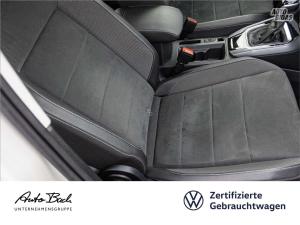 Grey Volkswagen T-Roc 2022 in Kaunas, with an engine capacity of 1.50 L and mileage of 63 thousand km for 25867 €, photo 19 on AUTOMOTO.COM.LV