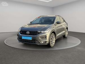 Pelēks Volkswagen T-Roc 2022 Kauņa, ar dzinēja tilpumu 1.50 L un nobraukumu 55 tūkst. km par 26407 €, foto 2 vietnē AUTOMOTO.COM.LV