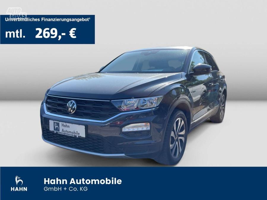 Pelēks Volkswagen T-Roc 2022 Kauņa, ar dzinēja tilpumu 1.00 L un nobraukumu 23 tūkst. km par 22741 €, foto 1 vietnē AUTOMOTO.COM.LV