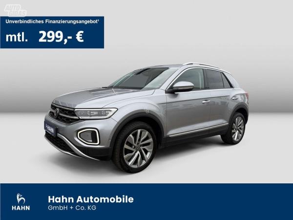 Pelēks Volkswagen T-Roc 2022 Kauņa, ar dzinēja tilpumu 1.50 L un nobraukumu 98 tūkst. km par 25149 €, foto 1 vietnē AUTOMOTO.COM.LV