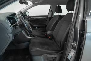 Grey Volkswagen T-Roc 2022 in Vilnius, with an engine capacity of 2.00 L and mileage of 151 thousand km for 20900 €, photo 12 on AUTOMOTO.COM.LV