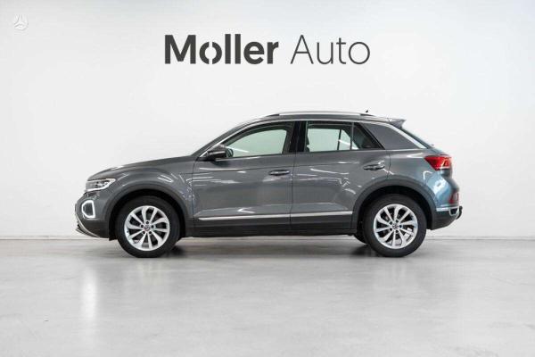 Grey Volkswagen T-Roc 2022 in Vilnius, with an engine capacity of 2.00 L and mileage of 151 thousand km for 20900 €, photo 2 on AUTOMOTO.COM.LV