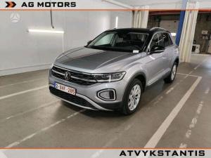 Grey Volkswagen T-Roc 2022 in Vilnius, with an engine capacity of 1.50 L and mileage of 121 thousand km for 19900 €, photo  on AUTOMOTO.COM.LV